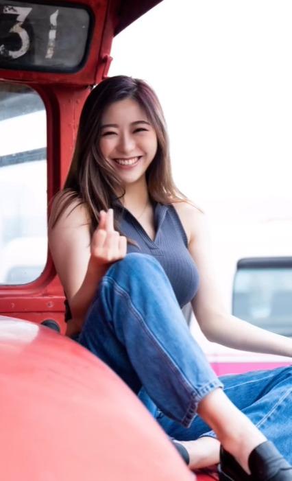 Kylie C.鄭杞瑤衝擊水上樂園 Big波蕩漾浮出36E導彈 | am730